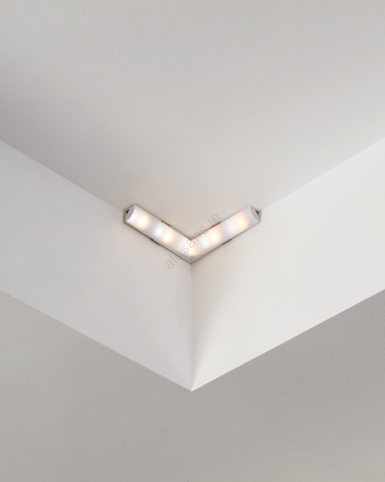 Eglo 98947 - Corner profile for LED strips CORNER 16x16x110 mm | Alasans