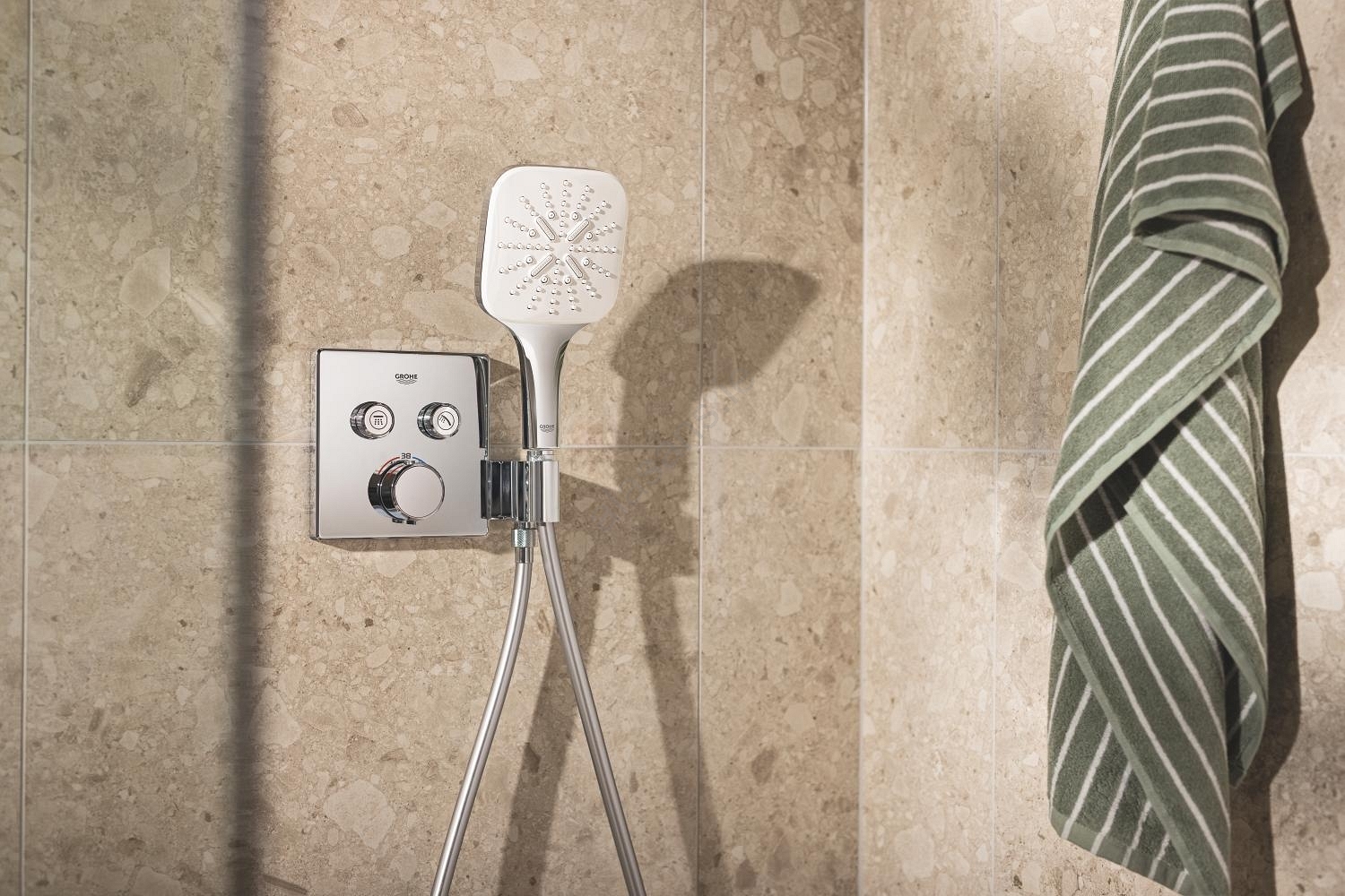GROHE 34876000 - PRECISION SMARTCONTROL Shower System 310 × 310 mm ...
